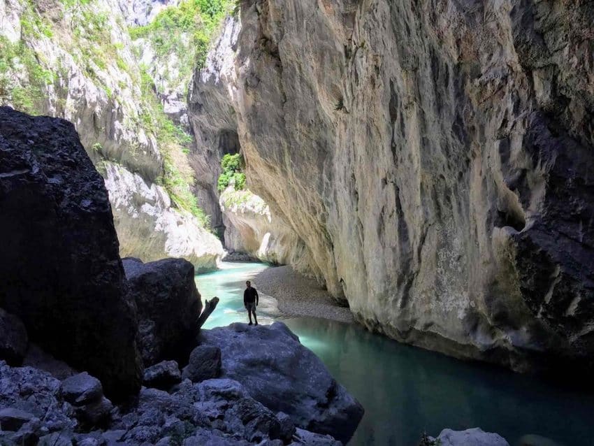 Que voir dans les Gorges du Verdon? Rive droite ou rive gauche?
